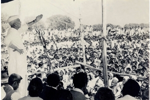 CS at public meeting, Mathura 15 | Charan Singh Archives